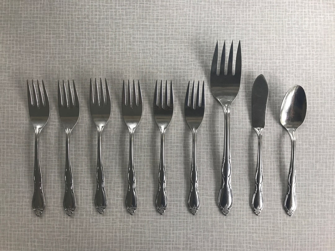 WM A Rogers Oneida Ltd. Stainless Silverware / Flatware - Montclair - Etsy