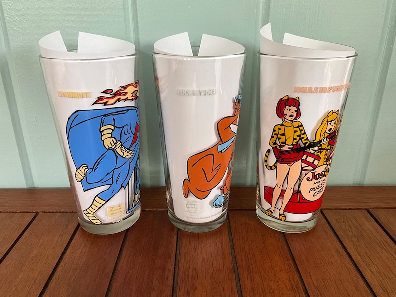 One 1977 Hanna Barbera Pepsi Collector Series Glass - Dynomutt, Huck ...