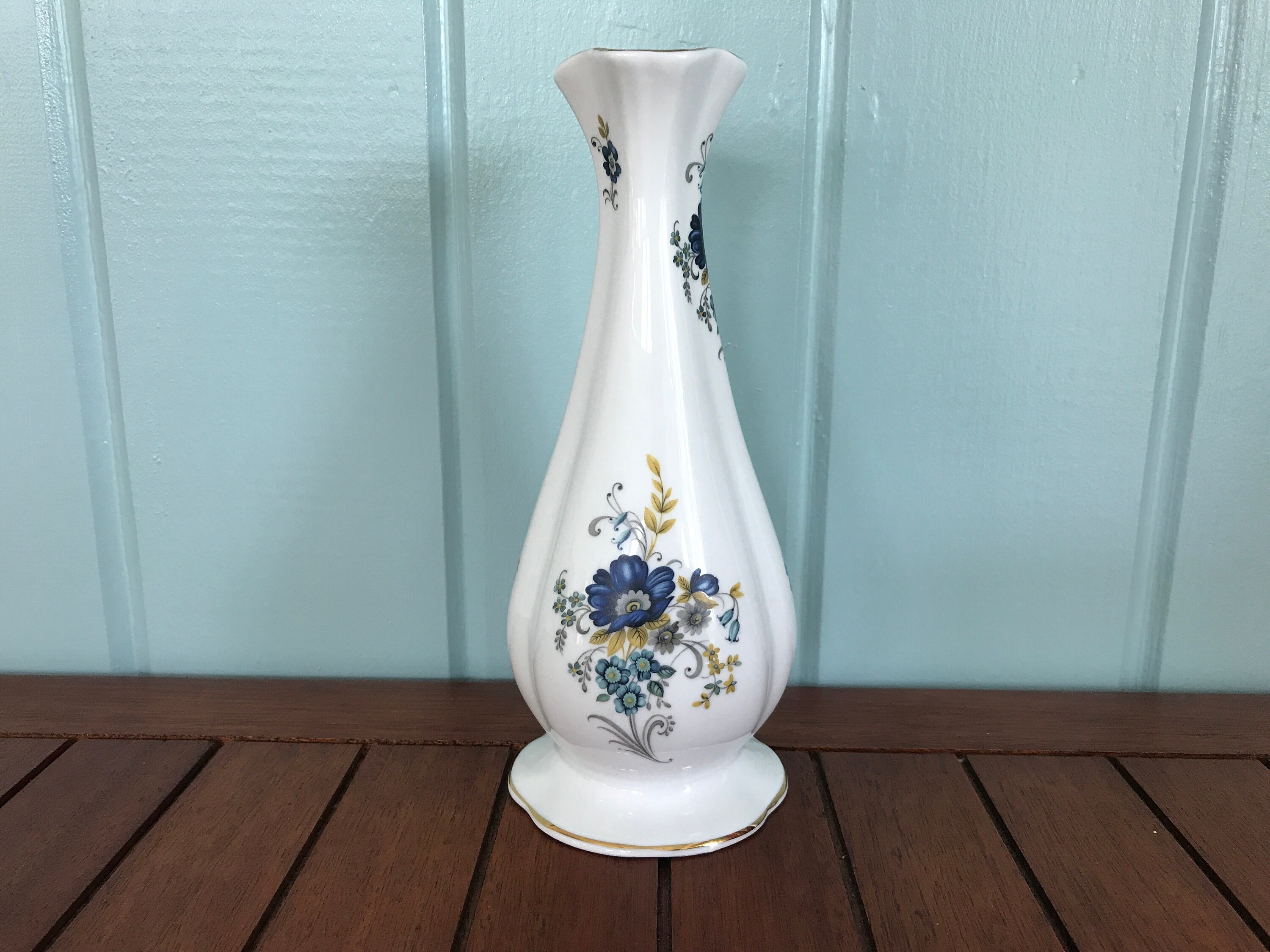 Royal Tara Blue Corn Flower Vase With Gold Trim - Etsy