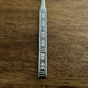 One Lifetime Cutlery Stainless Silverware / Flatware - Flower / Tulip ...