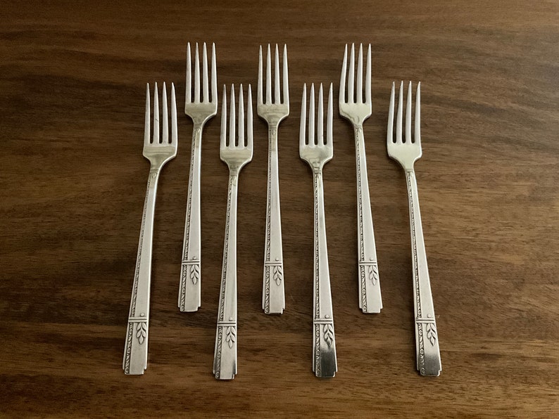 Vintage Oneida Silver Prestige Silverplate Silverware / Flatware ...