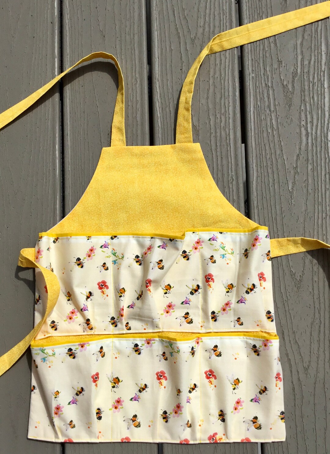 Girls Egg Gathering Apron, Kids Egg Aprons, Bee Theme Apron, Mommy's ...