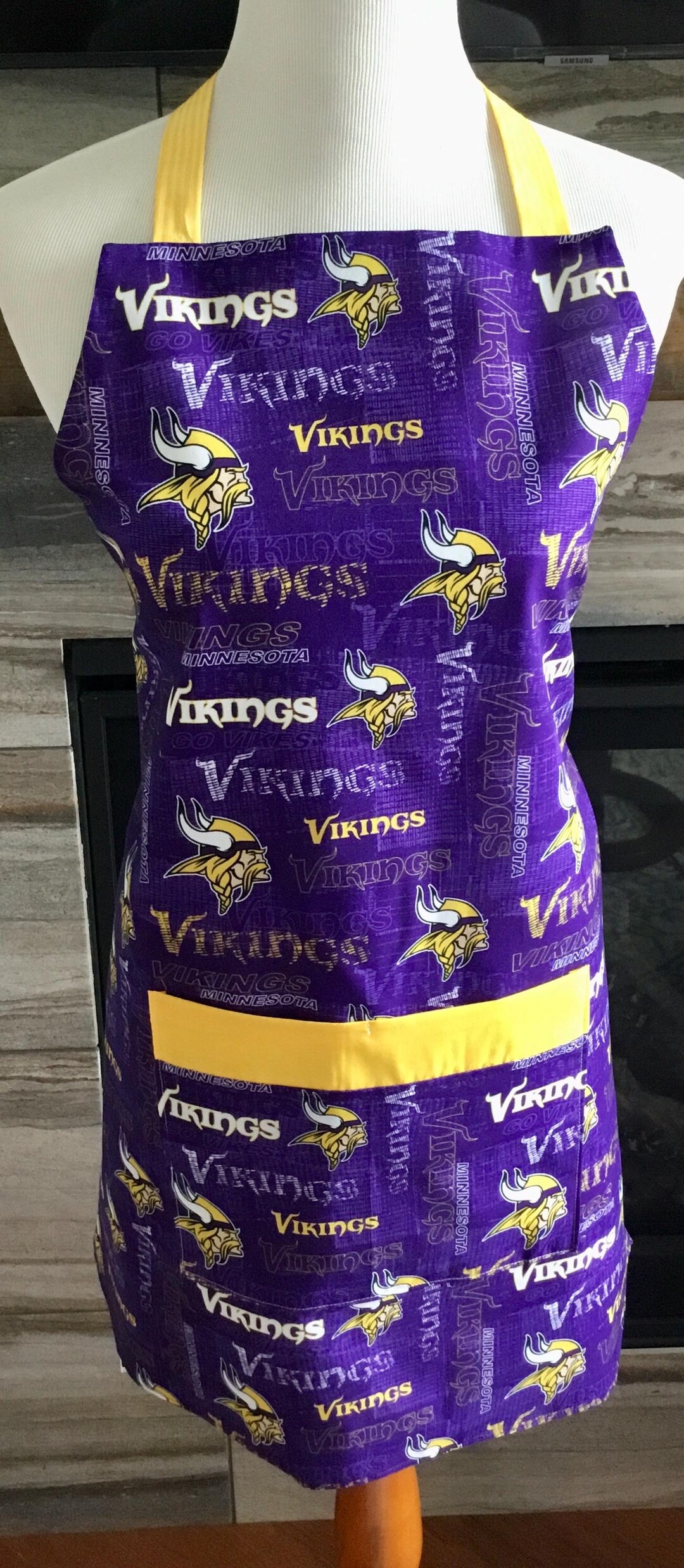 Vikings Apron: Minnesota Football, Handmade in USA - Etsy