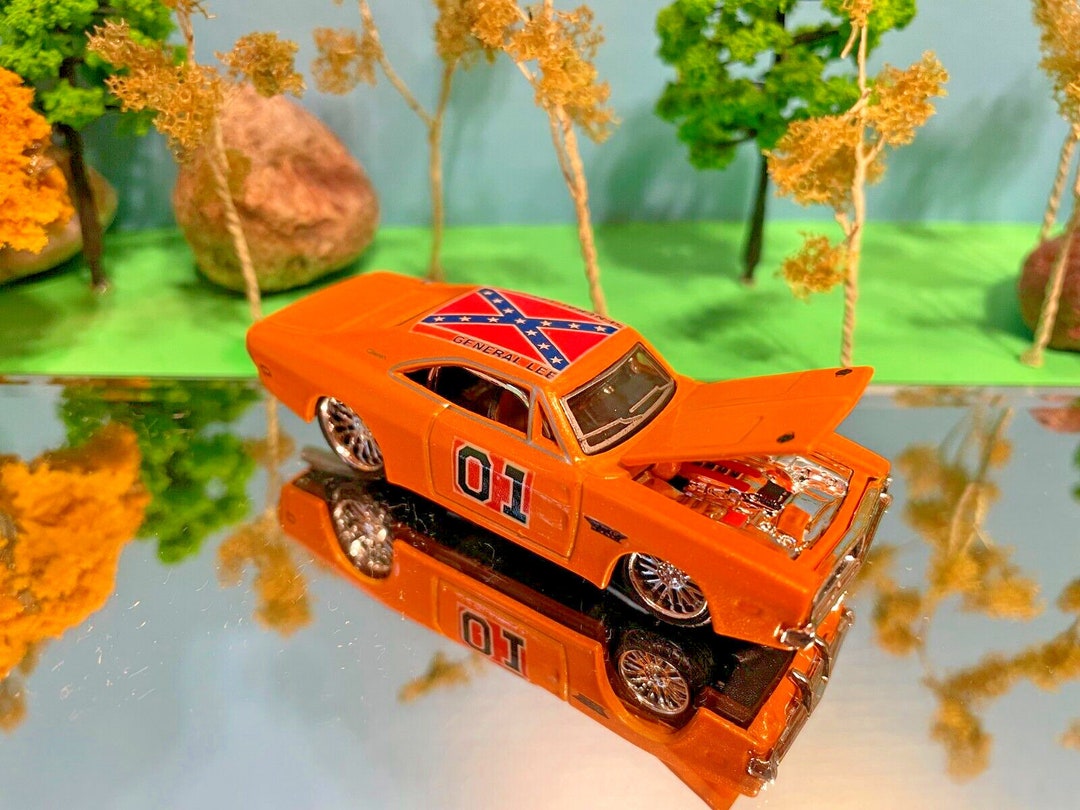 Dukes of Hazzard, Custom General Lee, Maisto Rodz, 1969 Dodge Charger ...