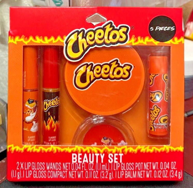 Cheetos 5 Piece Beauty Set 2 Lip Gloss Wands, I Lip Gloss Pot & Compact ...
