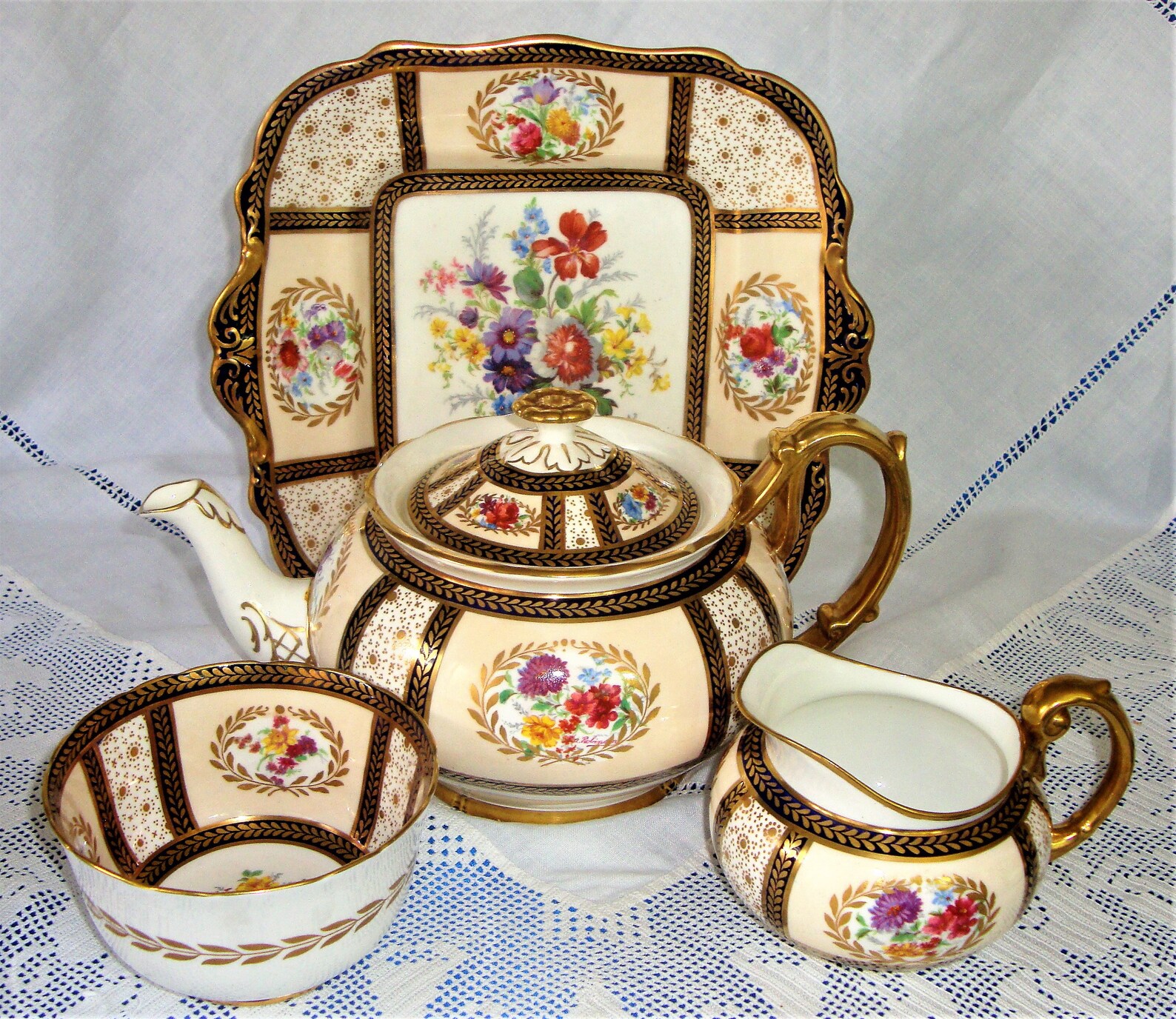 SOLD Antique Paragon Tea Set Made for Queen Mary by PARAGON CHINA ...