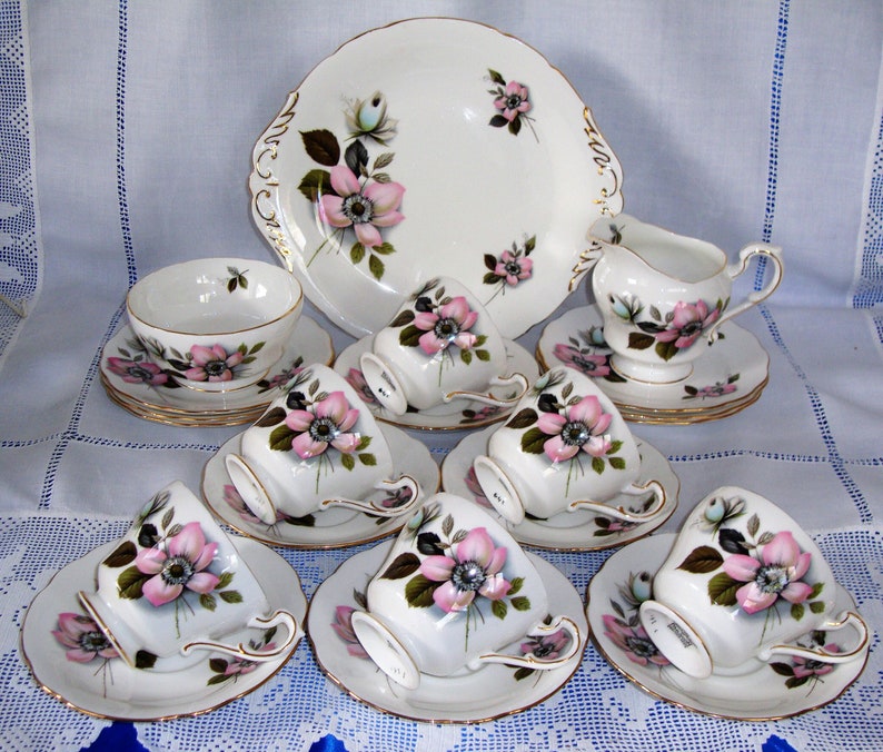 Immaculate PARAGON POMPADOUR Tea Set Perfect 21pc. - Etsy UK