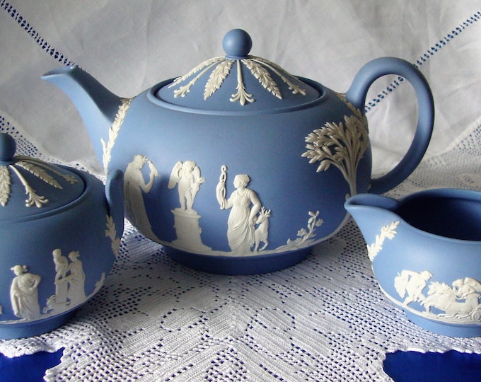 WEDGWOOD JASPERWARE Tea Set Items, Teapot, Sugar Bowl, Milk Jug ...