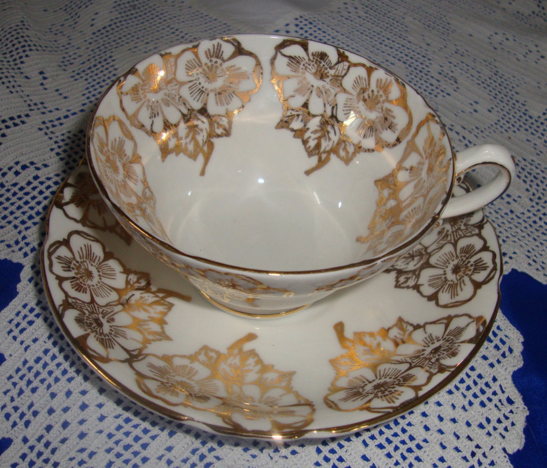 Stanley China Tea Cup and Saucer Hand Painted GOLDEN ROSES - Etsy