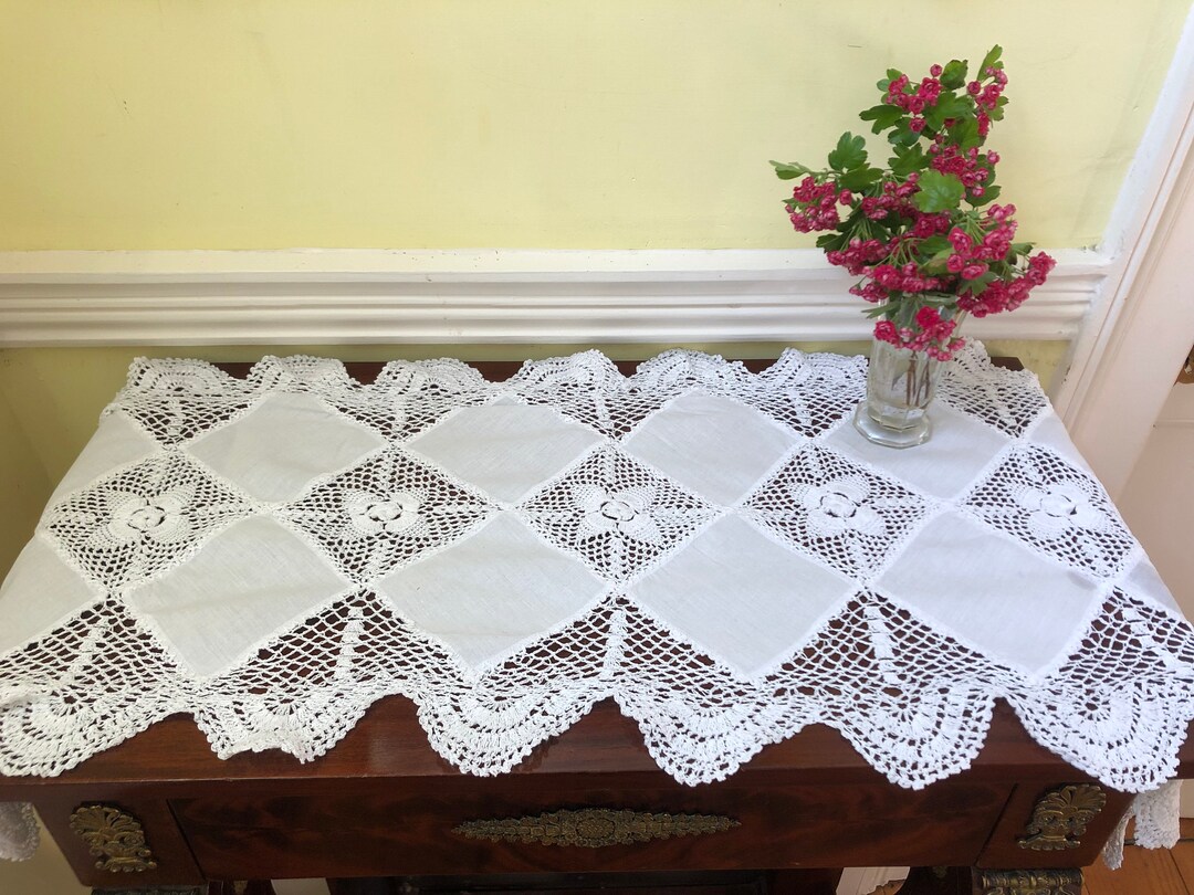 White Cotton and Lace Table Runner/ Bureau Scarf, Table Topper, - Etsy