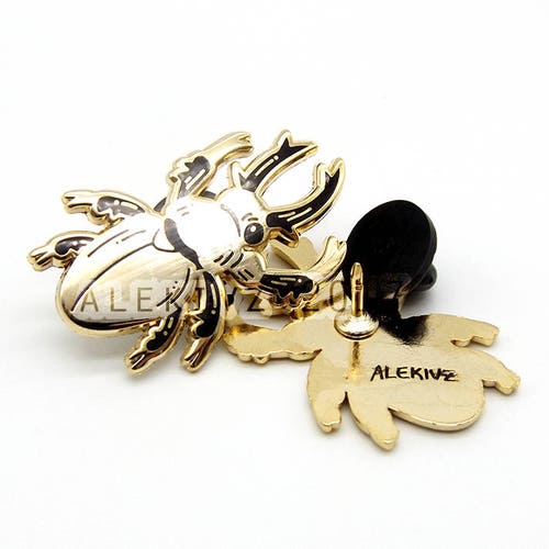 Travel Bug Globe Beetle Enamel Pin - Etsy