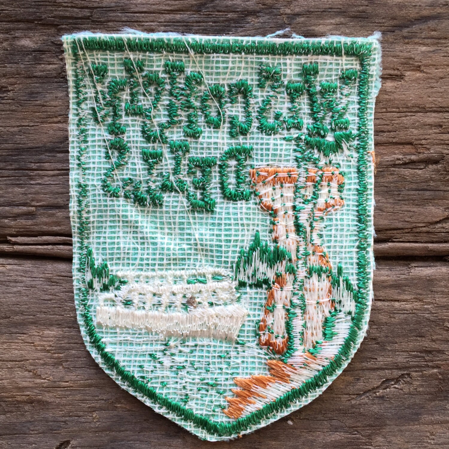 Wisconsin Dells Vintage Souvenir Travel Patch by Voyager - Etsy