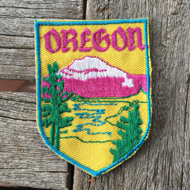 Oregon Vintage Souvenir Travel Patch From Voyager | Etsy