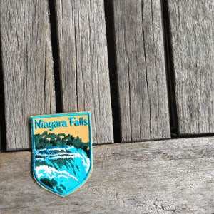 Niagara Falls Vintage Souvenir Travel Patch From Voyager - Etsy