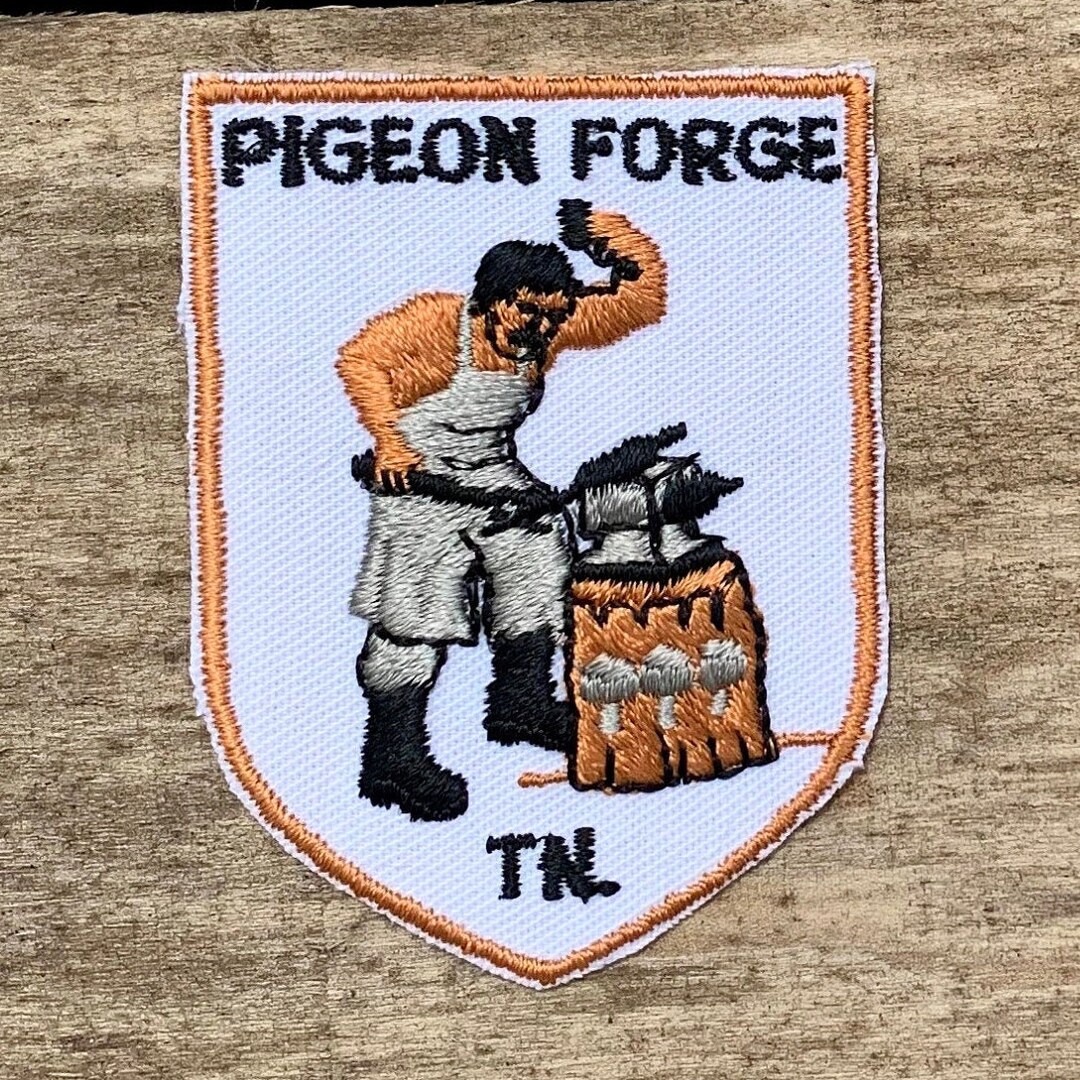 Pigeon Forge, Tennessee Vintage Souvenir Travel Patch From Voyager - Etsy