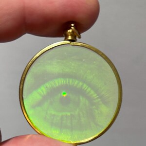 True 3D Laser Hologram the Eye. Keychain/ Pendant - 1.5” Dia Hologram ...