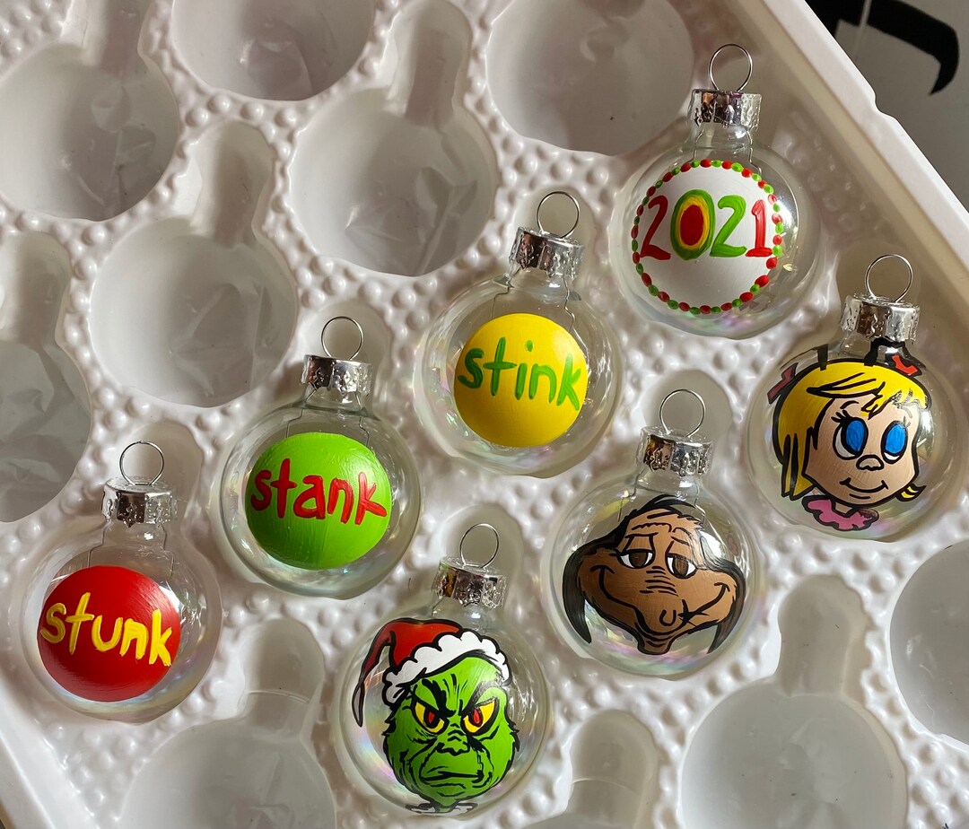 Grinch Inspired Mini Glass Ornament Set - Etsy