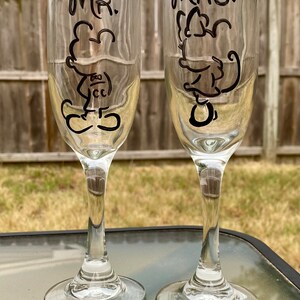 Mickey and Minnie Inspired Wedding Champagne Flute Set - Etsy