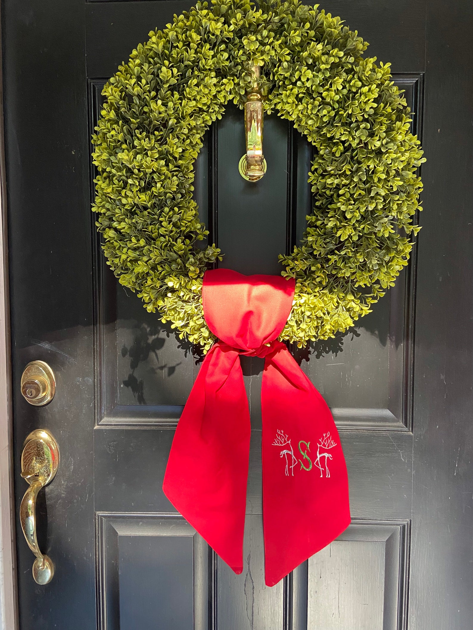 Reindeer With Monogram Wreath Sash - Etsy