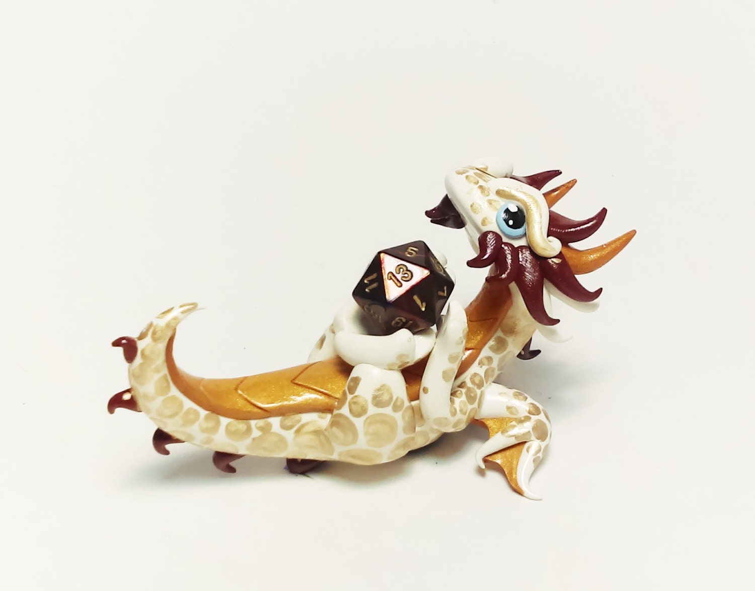 White, Chocolate, and Gold Dragonling: Shmello