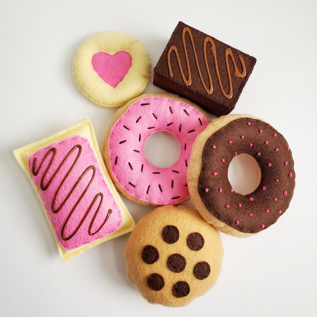 Pink and Chocolate Felt Food Assorted Dessert Bundle, Set of 6 - Etsy