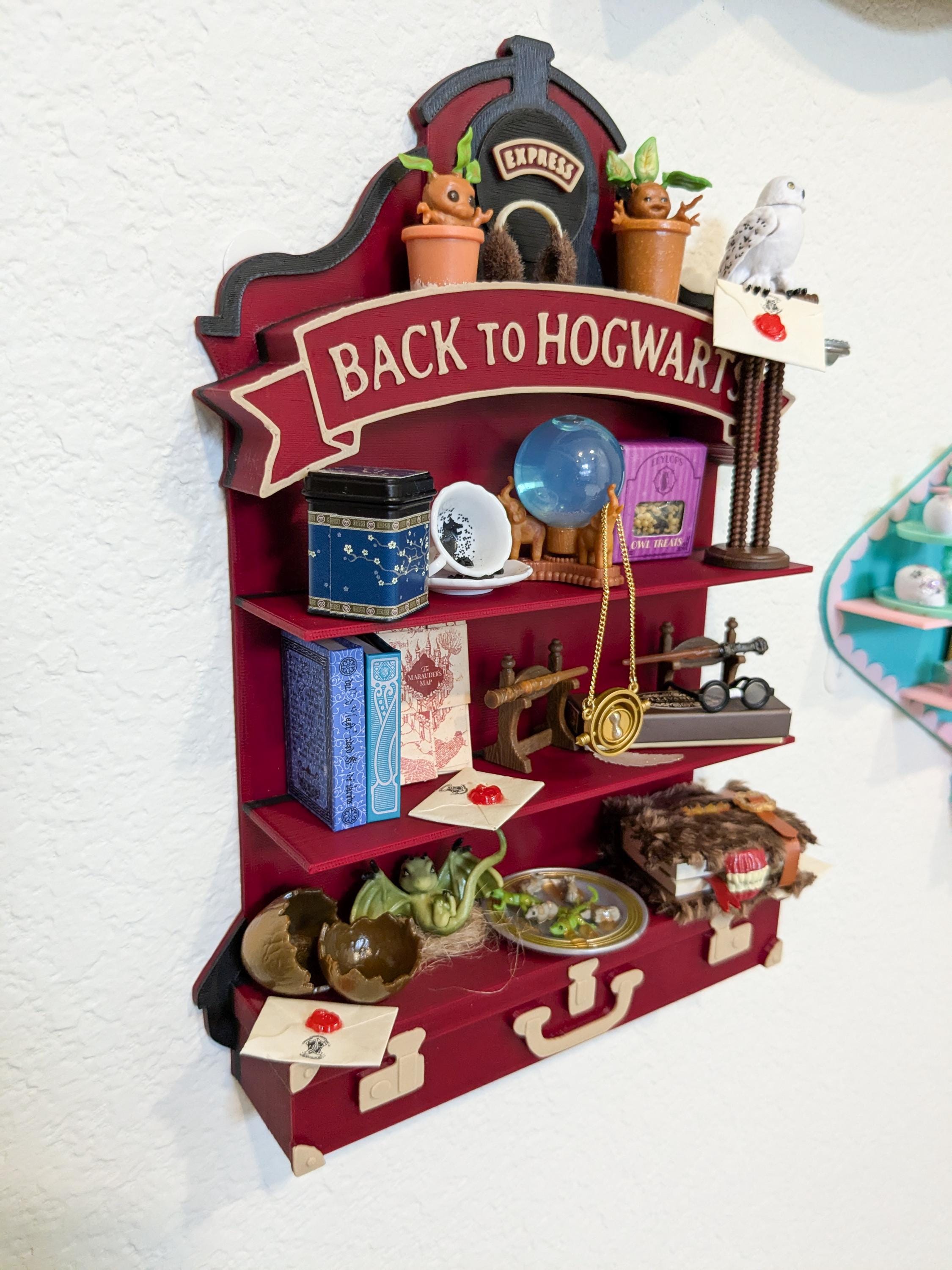 Hogwarts Display Shelf for Harry Potter Miniverse Back to Hogwarts - Etsy