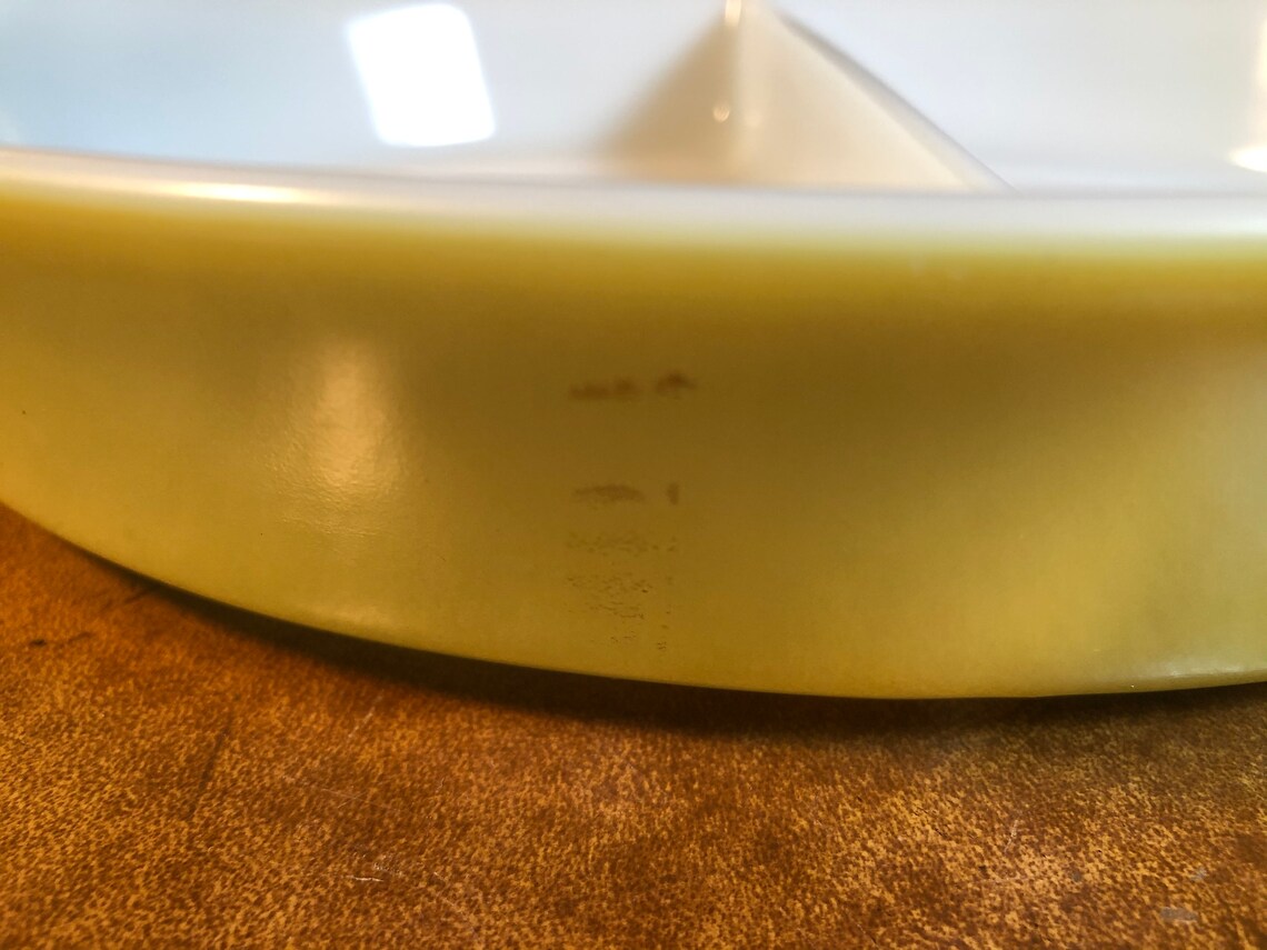 Pyrex Verde Green 12 Oval Covered Divided Vegetable Dish - Etsy