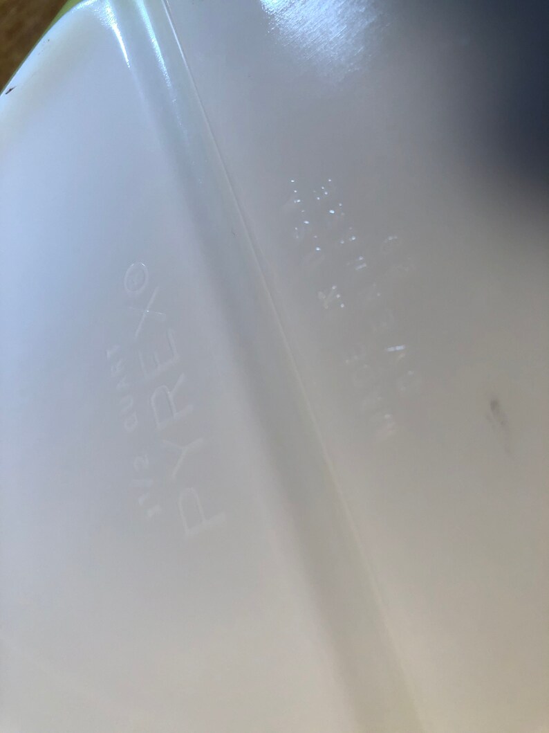 Pyrex Verde Green 12 Oval Covered Divided Vegetable Dish - Etsy