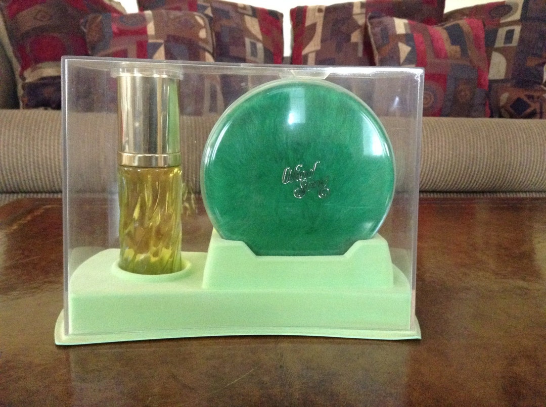 Prince Matchabelli Wind Song Special Gift Set of Cologne and Dusting ...