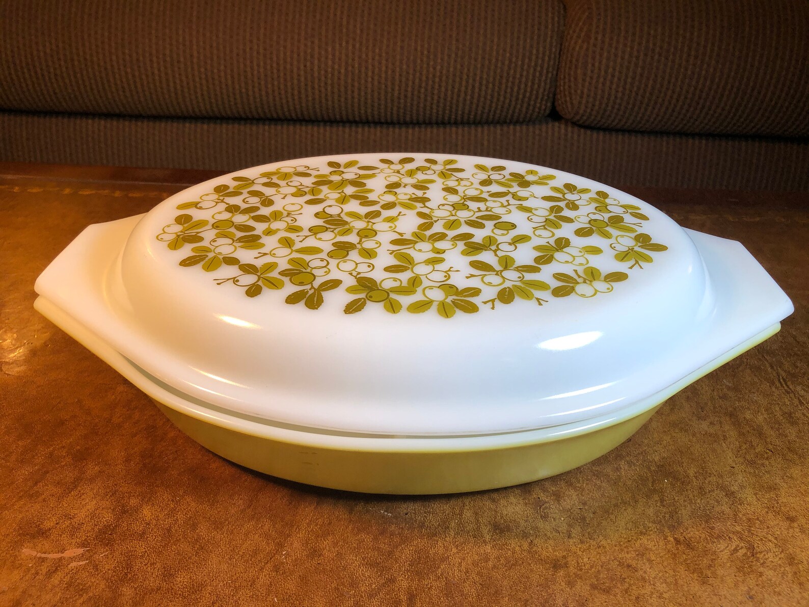 Pyrex Verde Green 12 Oval Covered Divided Vegetable Dish - Etsy