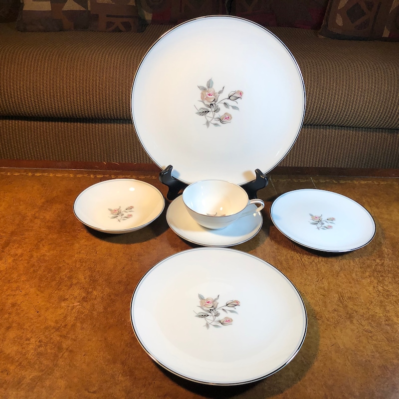 12 Place Setting China - Etsy