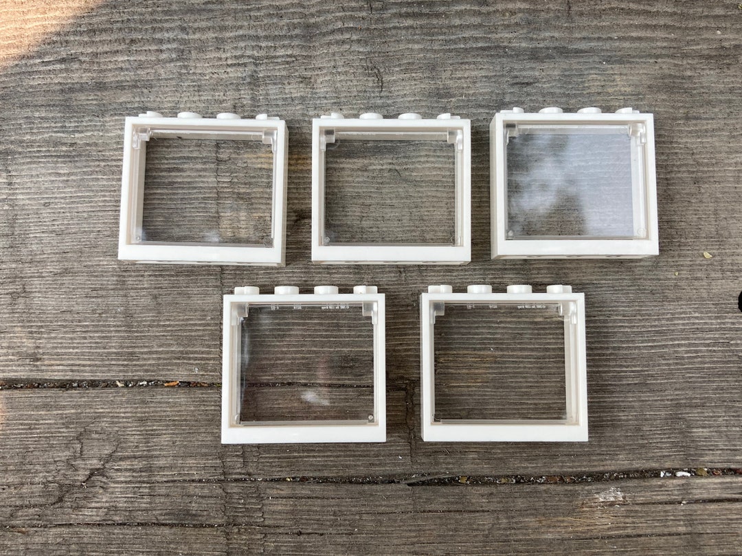 White Window Frame With Opening Glass Pane, Lot of 5 - Genuine LEGO ...
