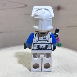 Star Wars Clone Trooper Specialist 501st Legion – Genuine LEGO ...