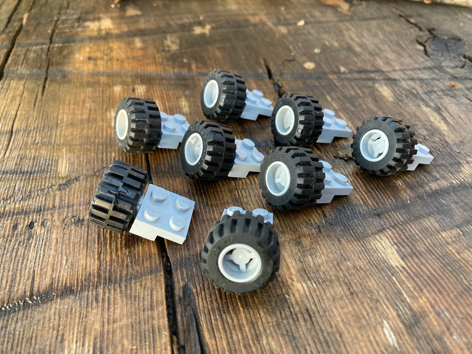 Wheel Set, 21mm X 12 Mm Offset Tread With 2x2 Wheel Axle Holder, Pack ...