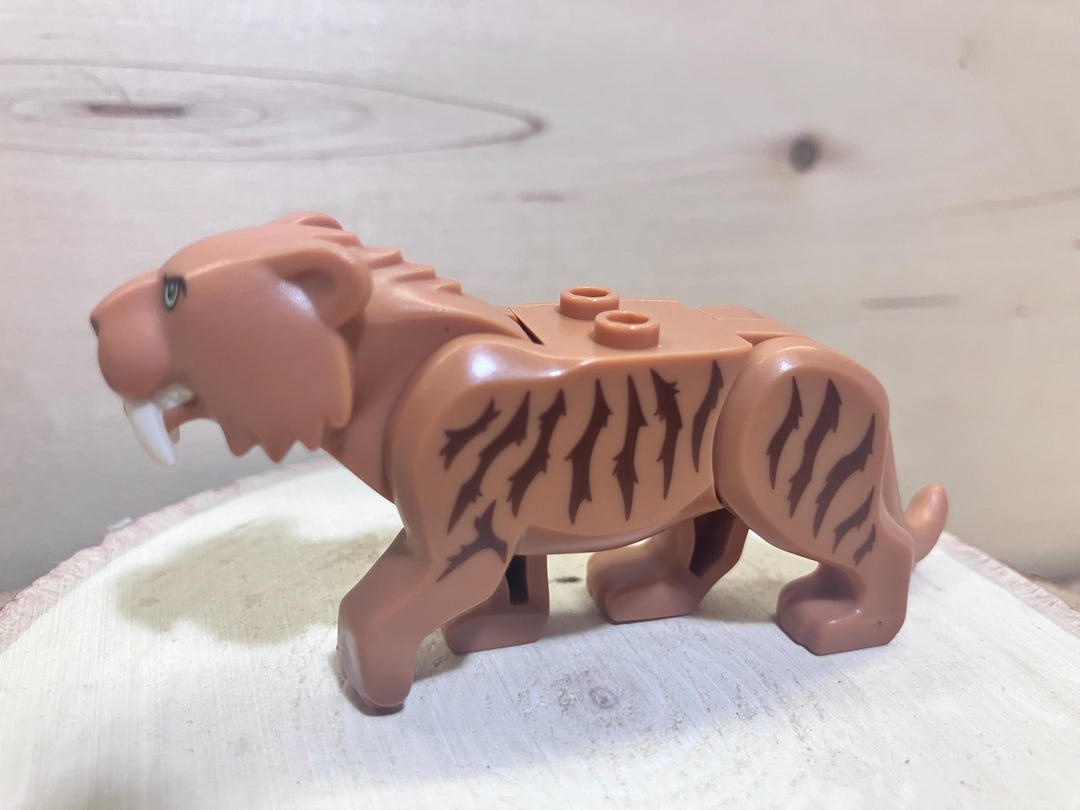 Large Medium Nougat Saber-toothed Tiger With Light Yellow Eyes, Long ...