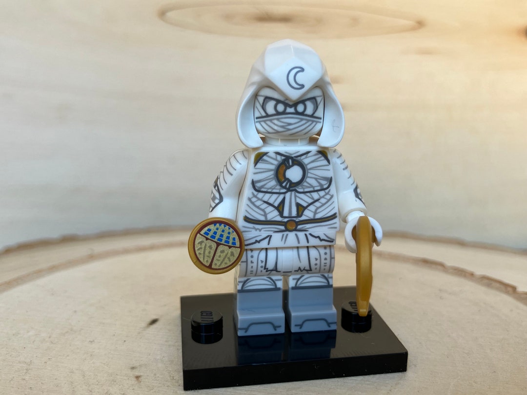 Moon Knight Marvel Studios Series 2 – Complete With Stand & Accessories ...