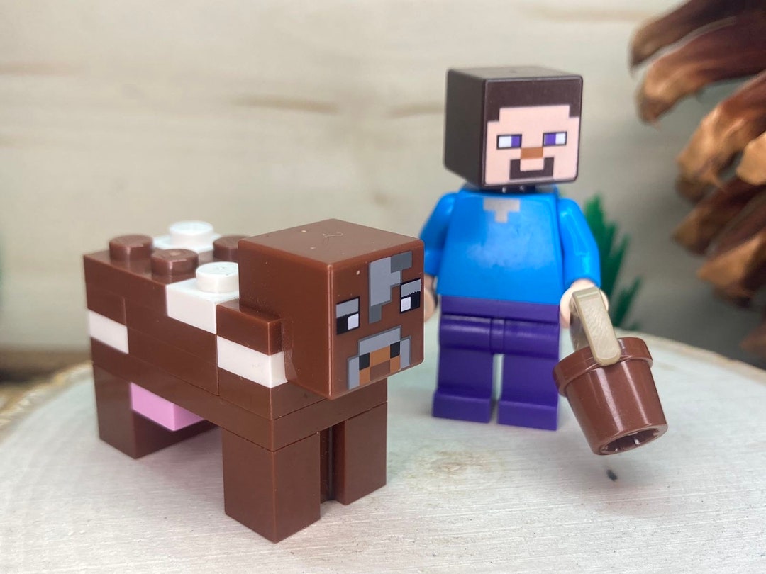 Minecraft Steve Holding a Bucket and a Minecraft Cow - MC, Genuine LEGO ...
