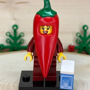 Chili Costume Fan, Complete Set With Stand and Accessories Collectible ...