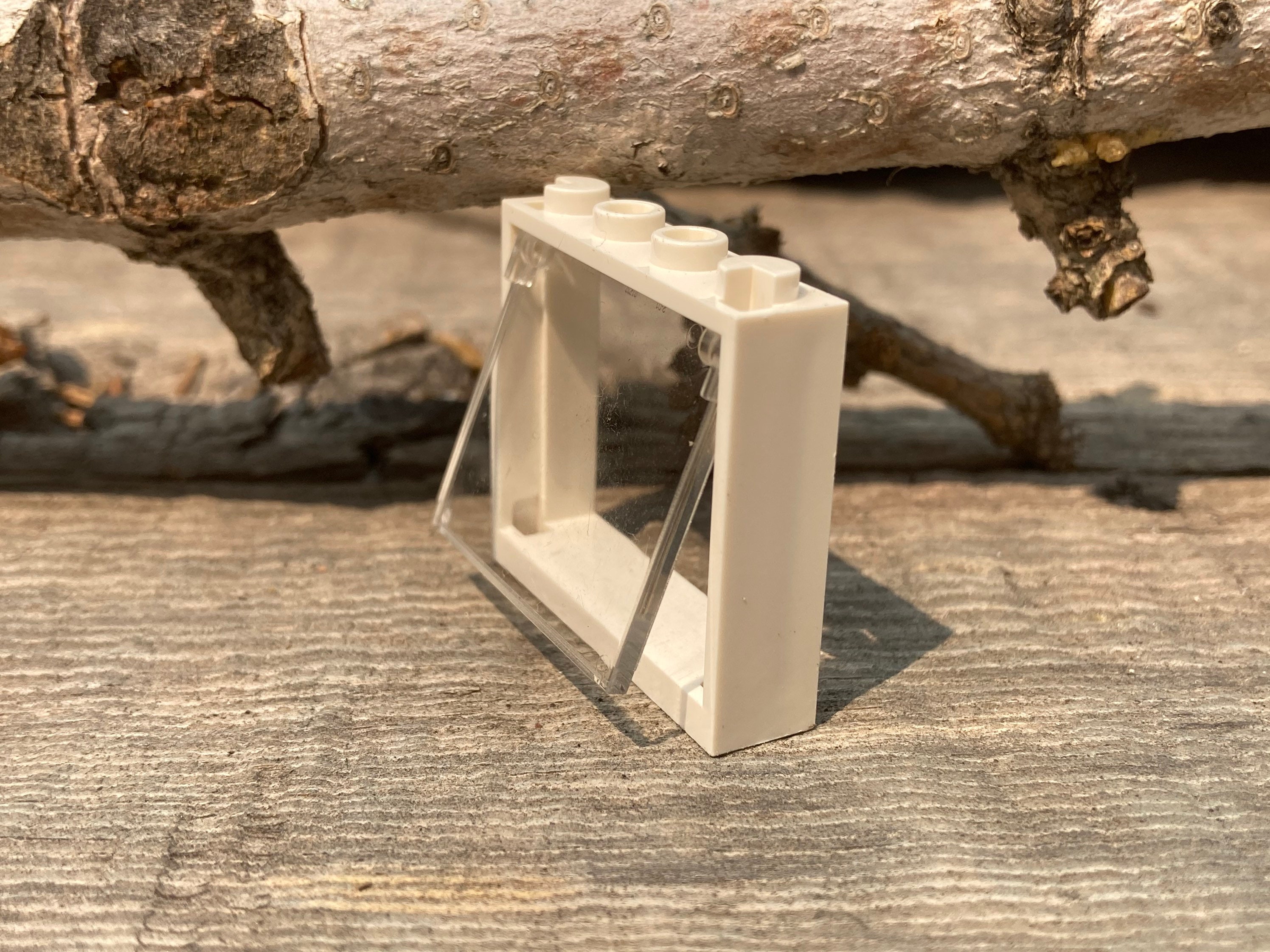 White Window Frame With Opening Glass Pane, Lot of 5 - Genuine LEGO ...