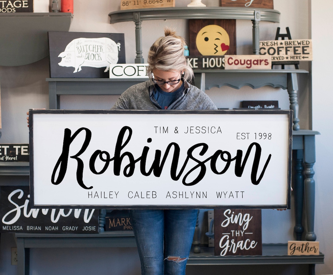Last Name Sign Family Name Sign Wedding Gift - Etsy