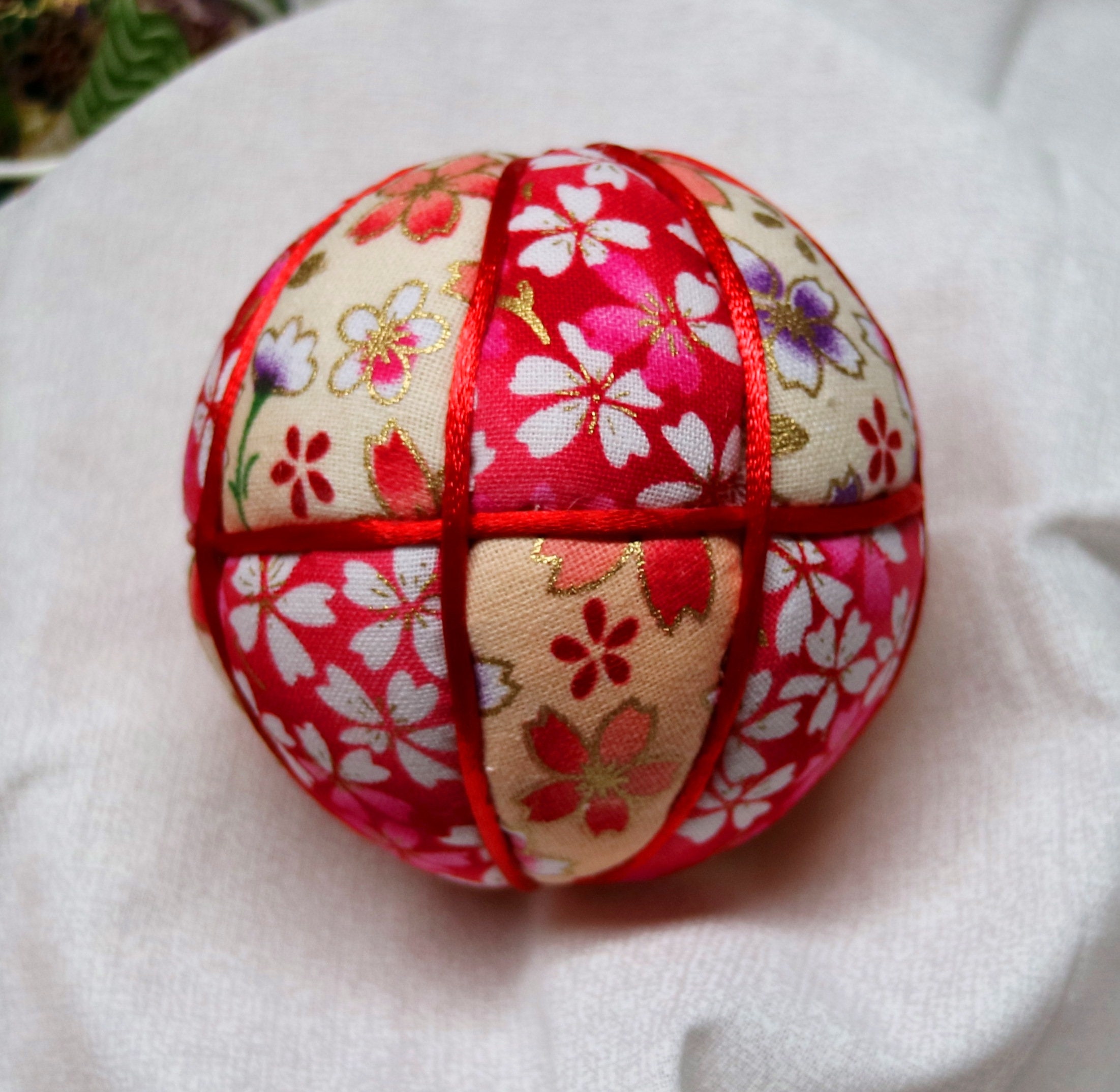 3 Inch Diameter Japanese Kimekomi Ball quilted Ornamental Ball, Red and ...