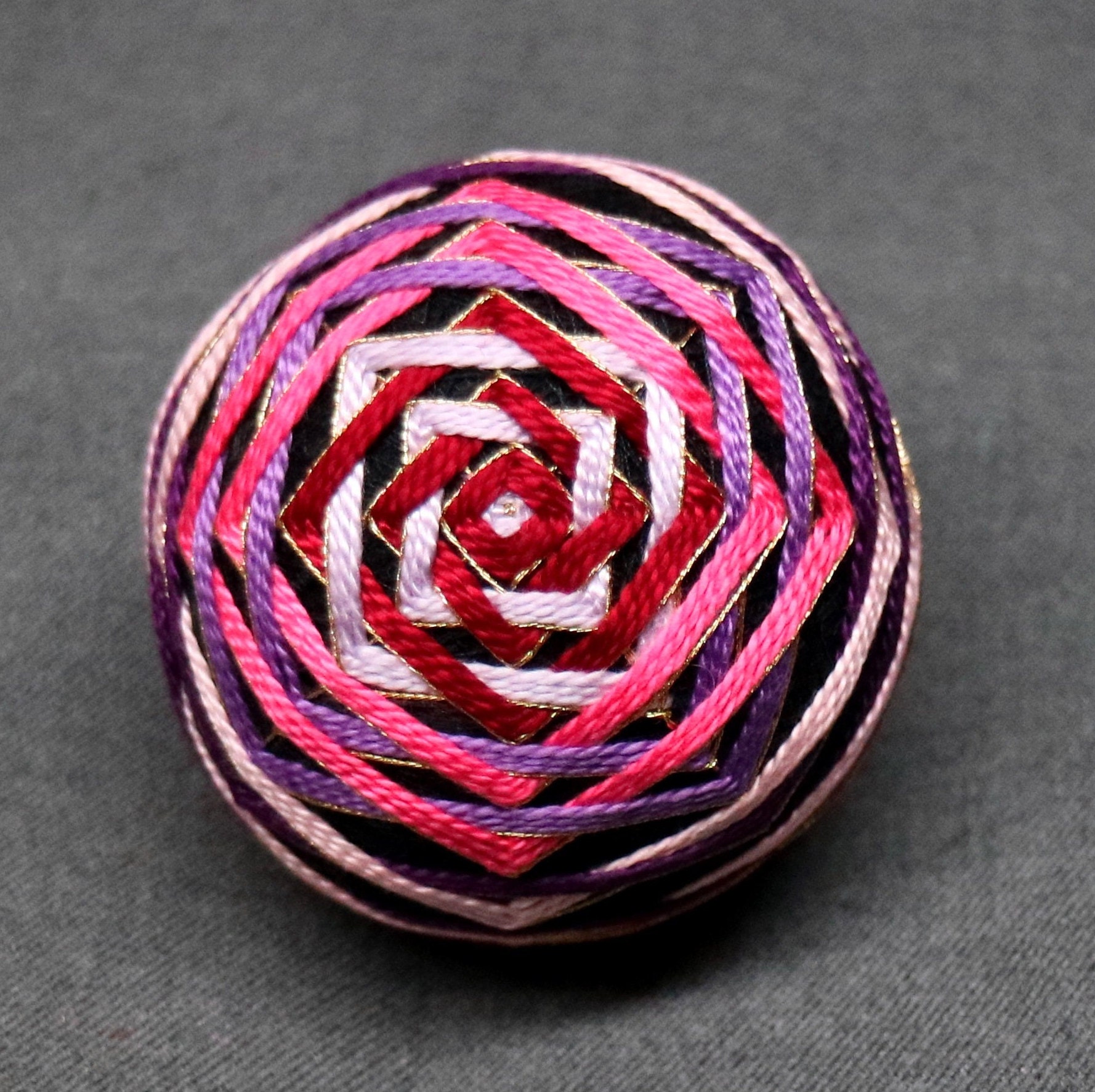 2.5 Inch Diameter Temari japanese Embroidered Ornamental Ball, Pink ...