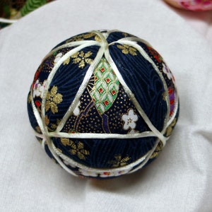 3 Inch Diameter Japanese Kimekomi Ball (quilted Ornamental Ball ...