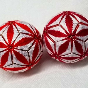 2.5 Inch Diameter Japanese Temari Ball (embroidered Ornamental Ball ...