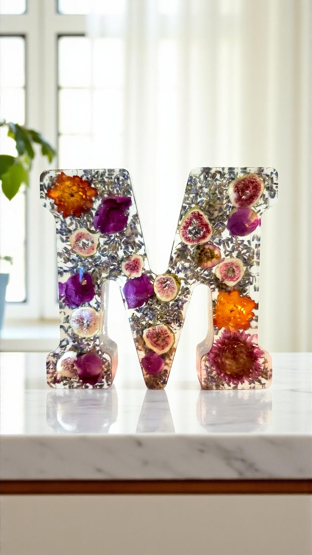 Custom LED Resin Letter With Dried Flowers - Personalized Light up ...