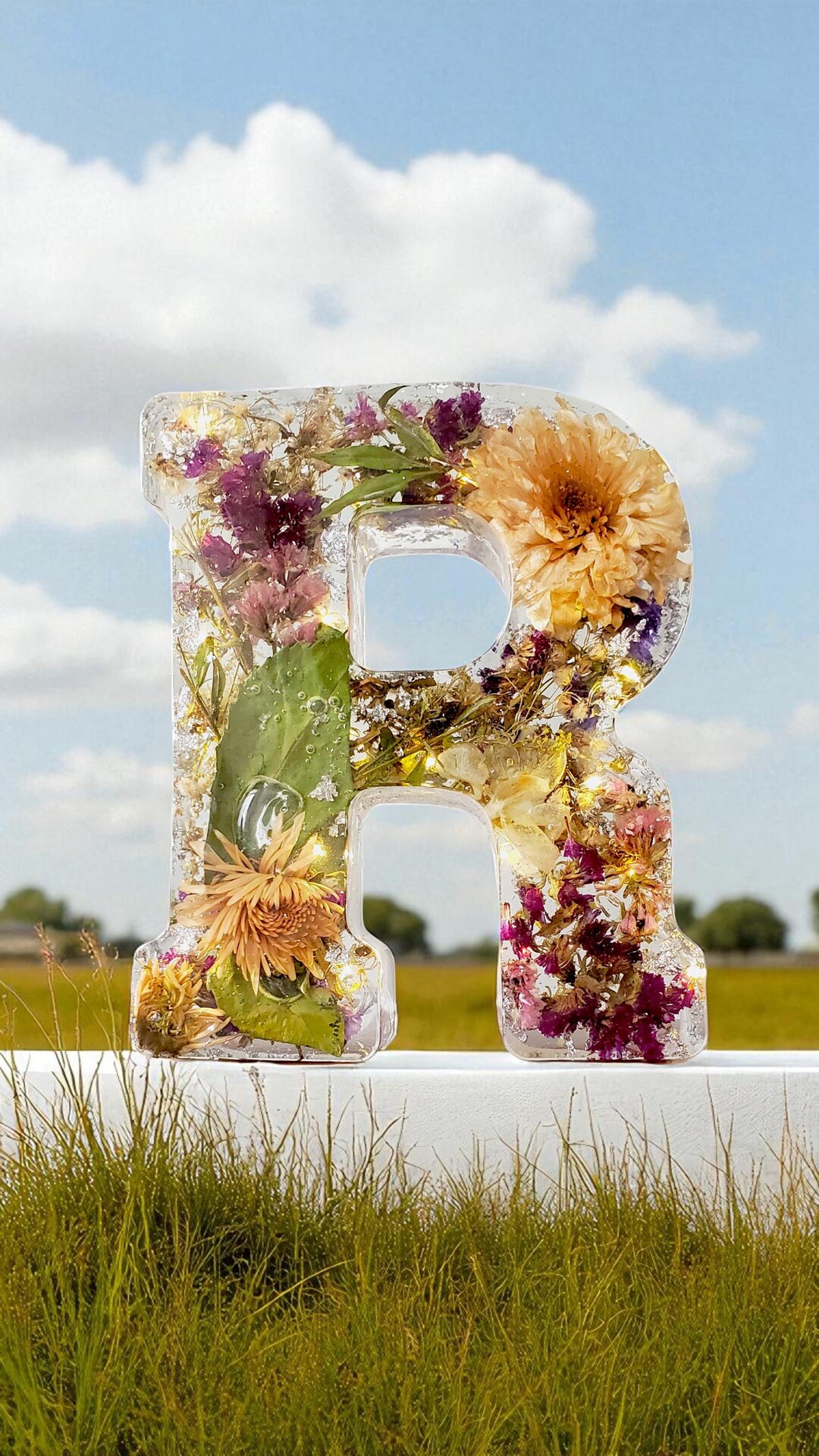 Custom LED Resin Letter With Dried Flowers: Personalized Floral ...