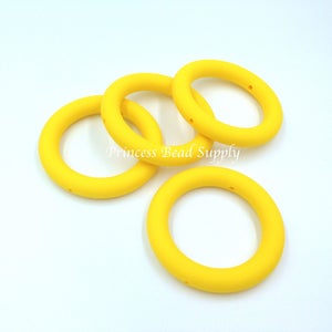 65mm Yellow Silicone Ring With Holes, 65mm Round Circle Silicone Donut ...