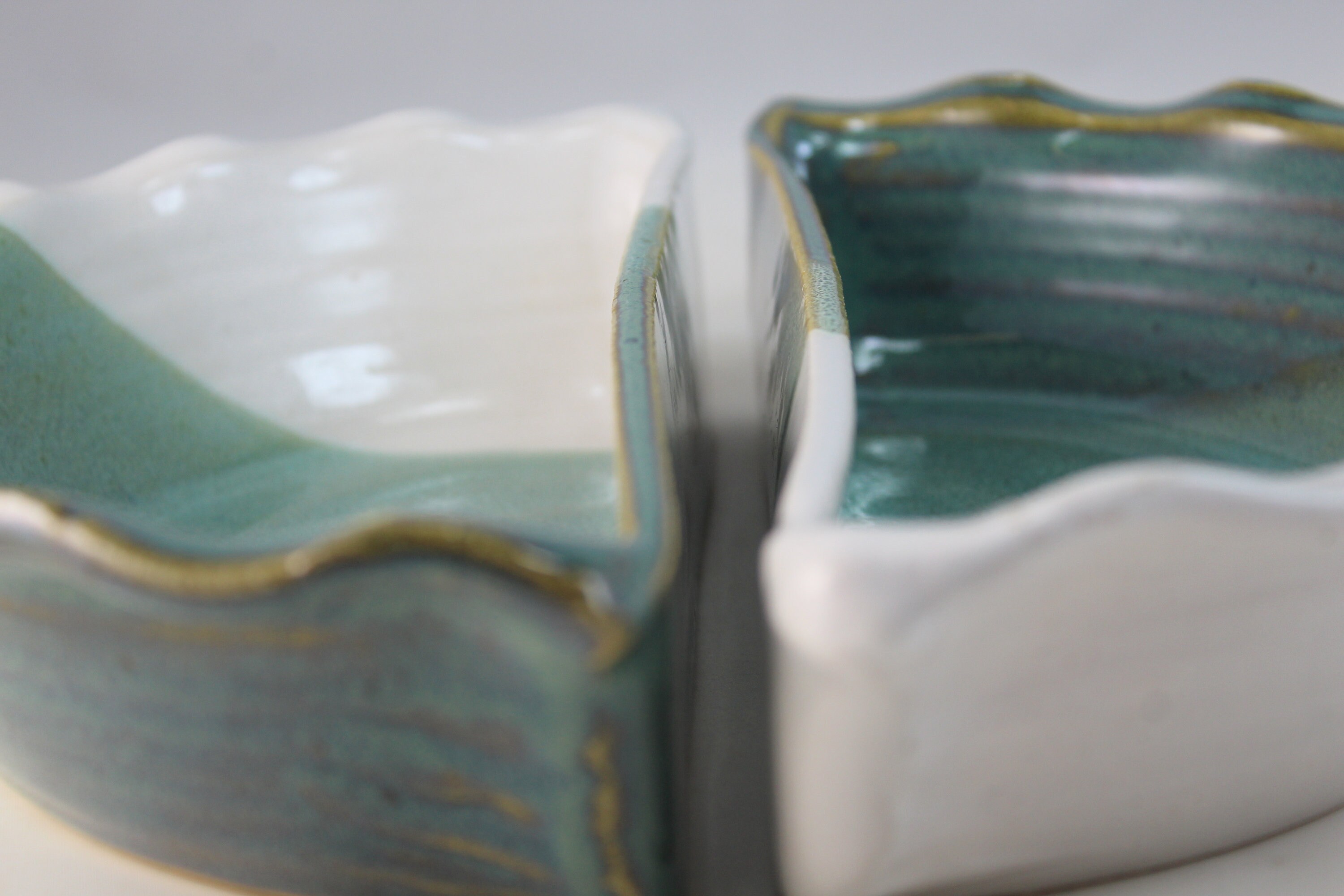 HALF PIE PLATE. Handmade Stoneware in Green / White Glazed | Etsy