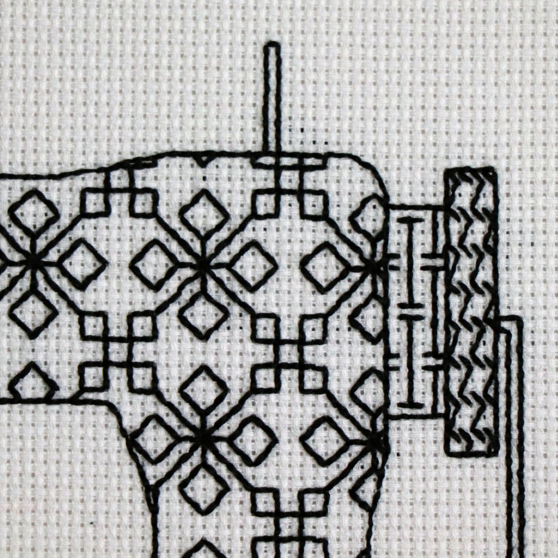 Blackwork Vintage Sewing Machine Instant Download PDF Design | Etsy