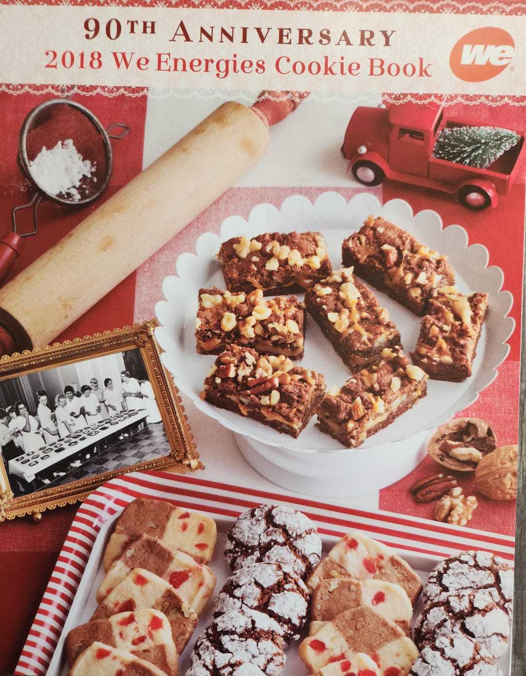 WE Wisconsin Energies 2018 Cookie Book: 90th Anniversary Edition ...